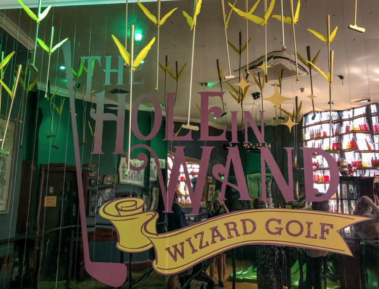 The Hole in Wand York- Wizard Golf Review - Just Theme Parks